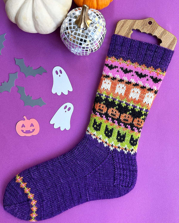 The Boo Crew Socks – Marianated Yarns
