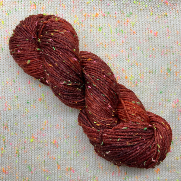 Maple Pecan Neon Tweed Fingering – Marianated Yarns