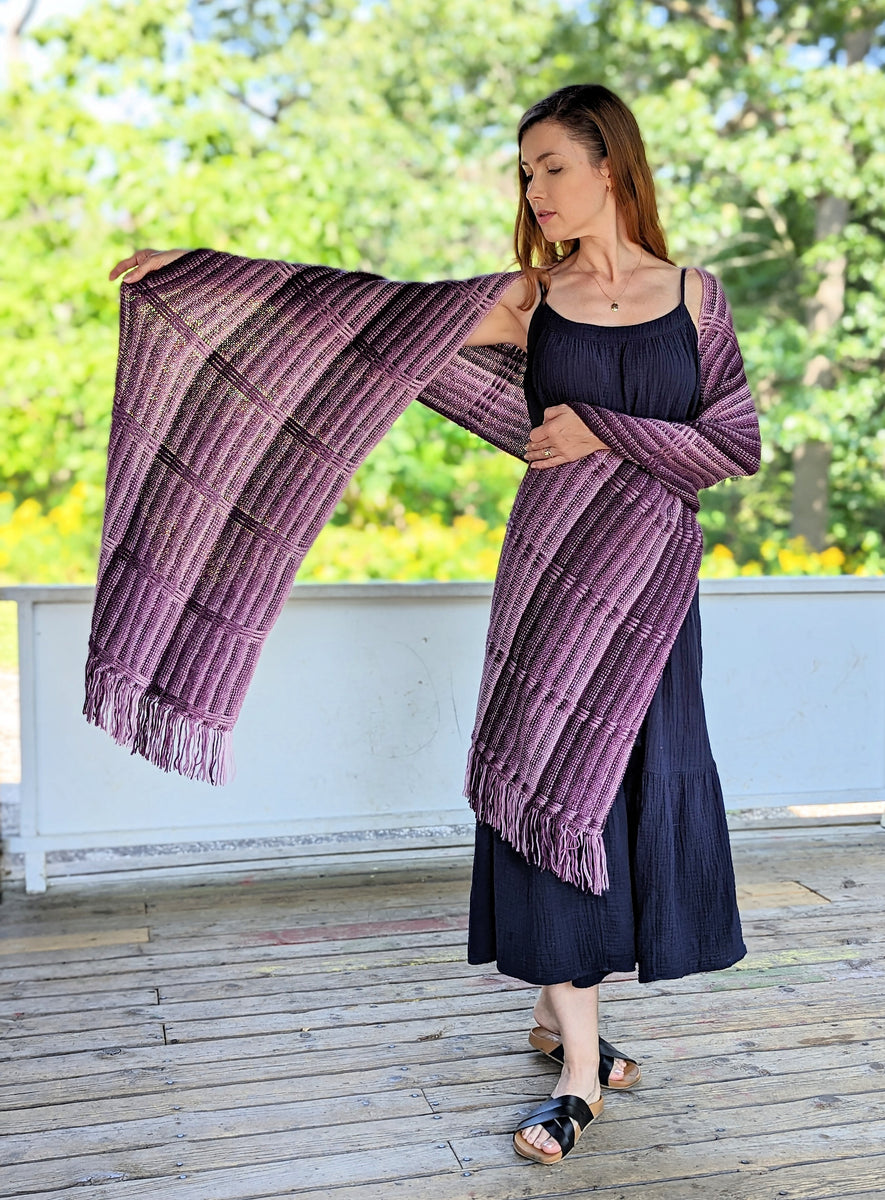 Quintessential Fade Wrap – Marianated Yarns